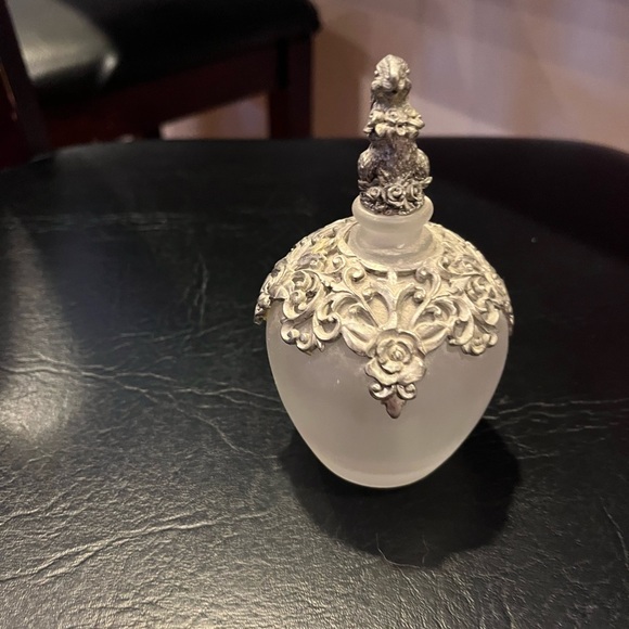 unbranded | Accents | Pewter Rabbit Perfume Bottle Vintage Glass Roses ...